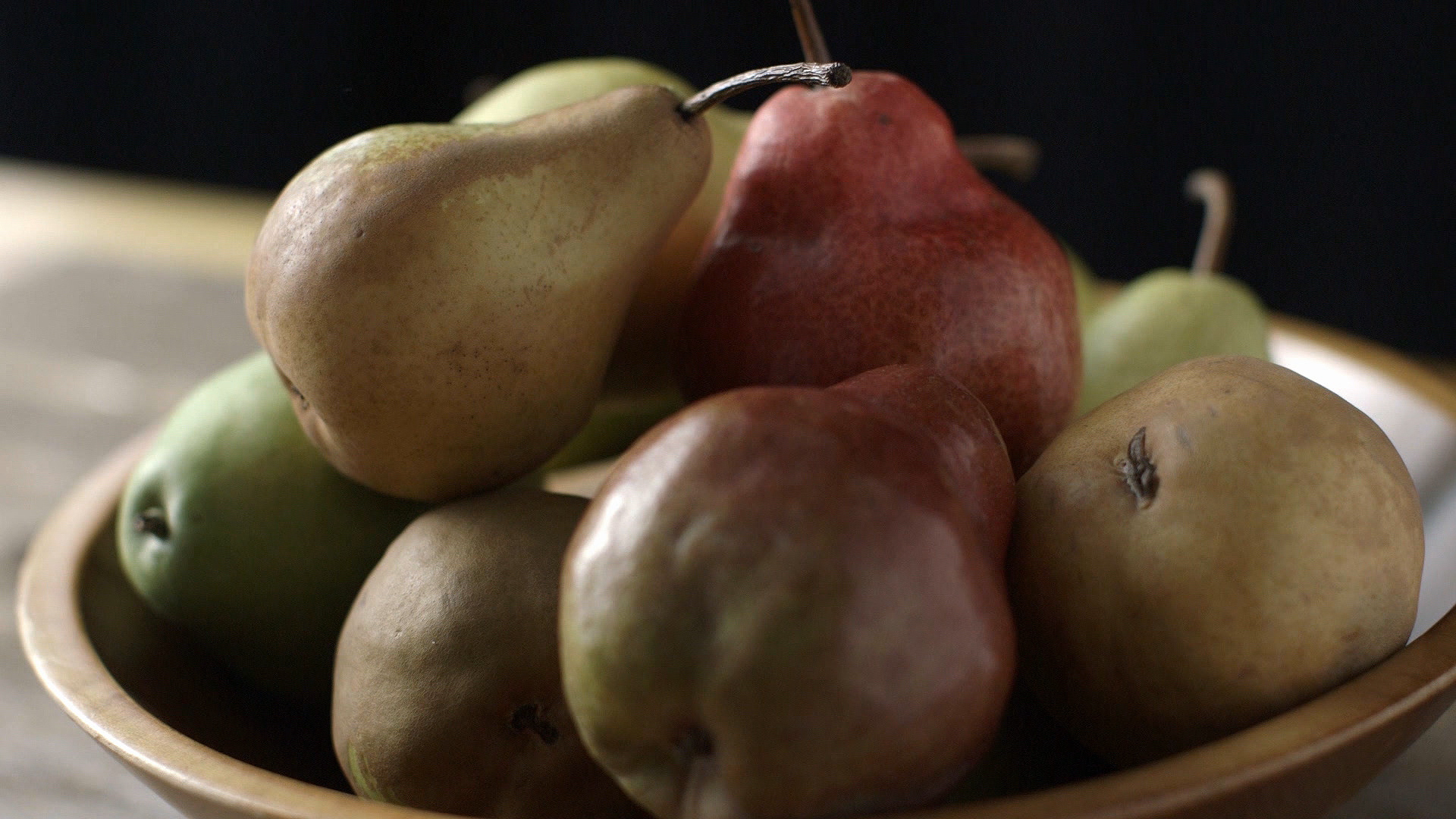Pears | Iowa PBS